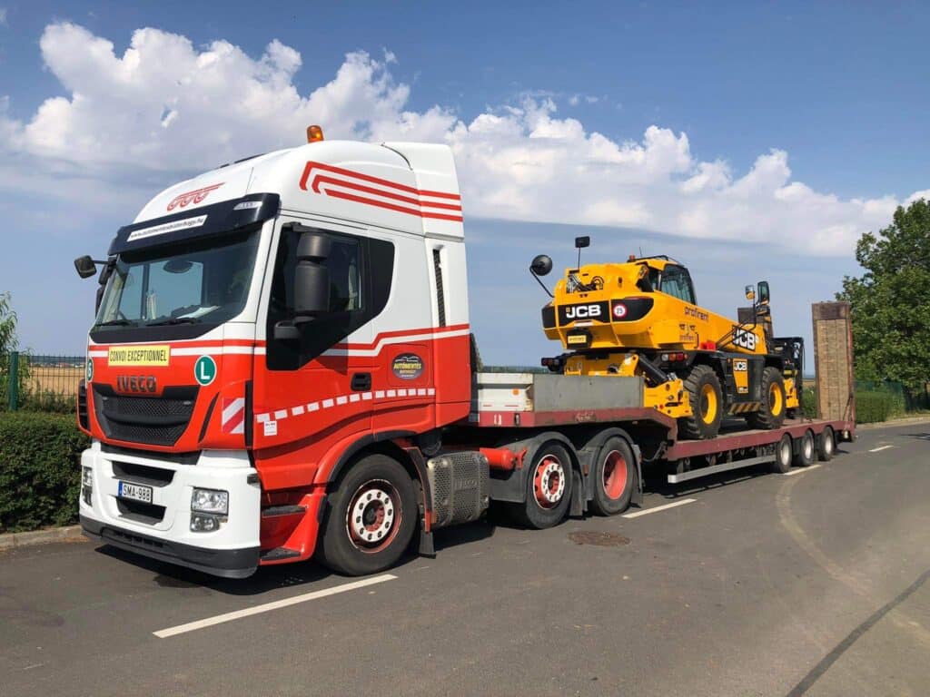 Sofőr állás | Gèpszàllítò soför | Soforallas.com